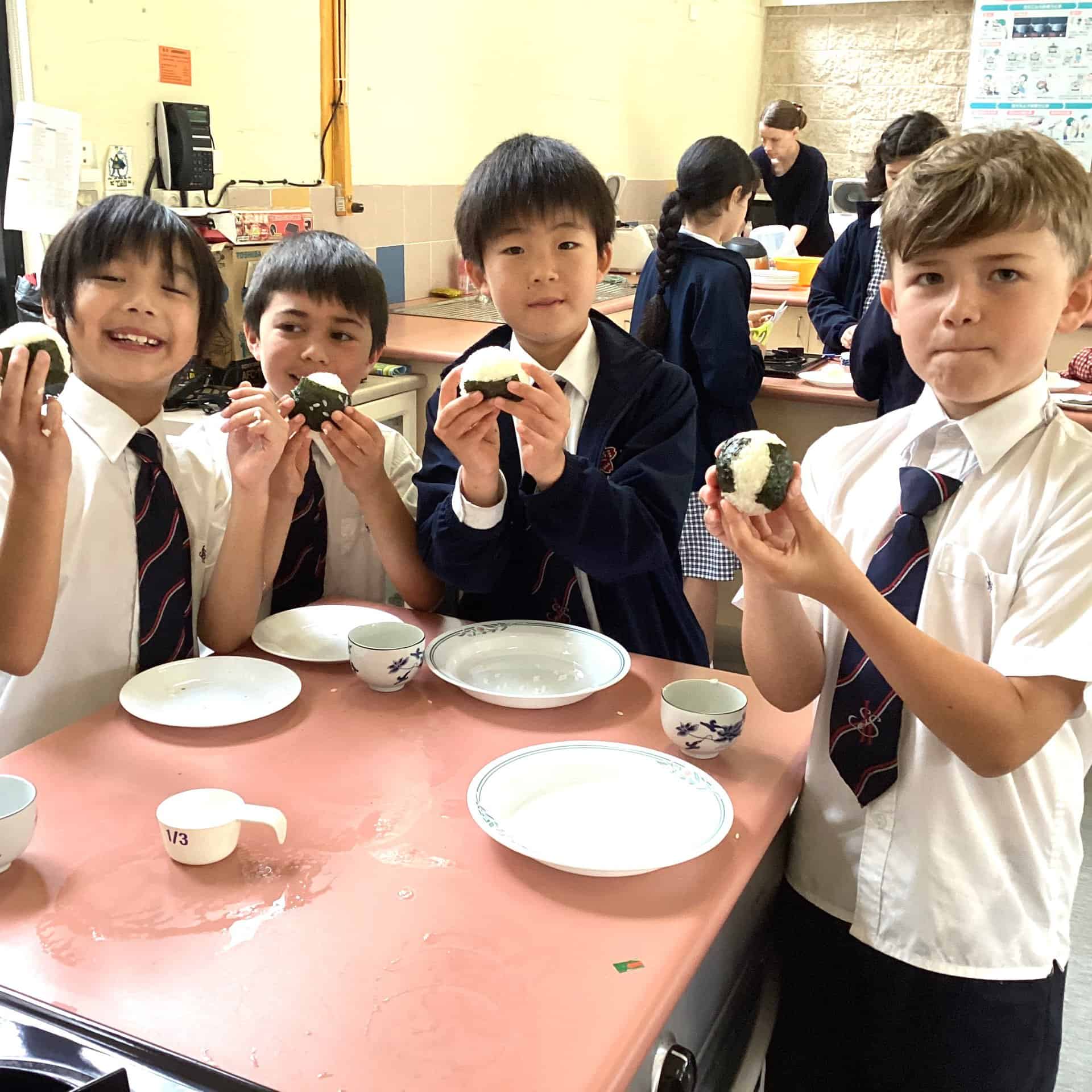 Onigiri Action! - Sydney Japanese International School